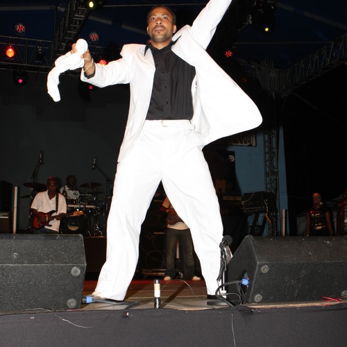 Stream Denis Bowman - Middle Of Something (SVG Soca) 2011 [jam2vibes ...