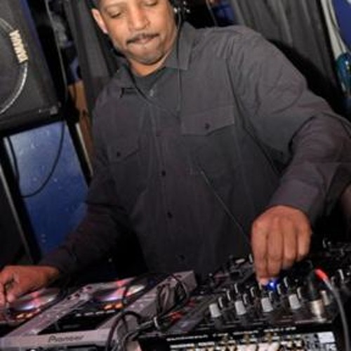 Stream bruce bailey live @ metroplex 25 by CDN Communications, LLC ...