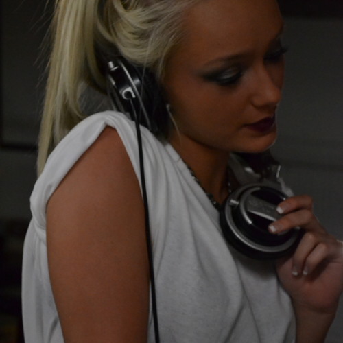 Stream Dj.Amberly by Amberly Junelle | Listen online for free on SoundCloud