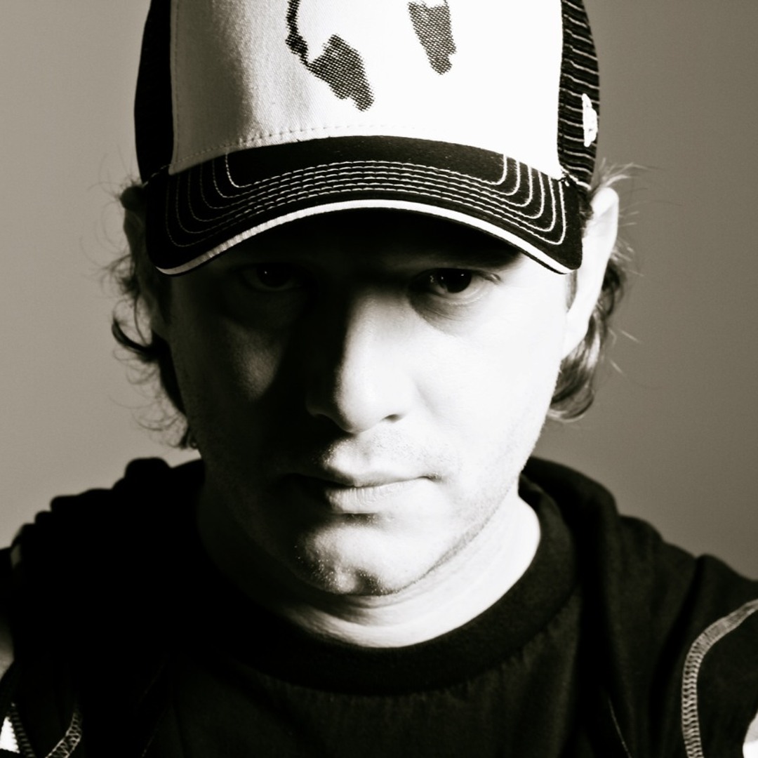 Listen to playlists featuring KeeMo DJ Set-08-2011 by KeeMo online for ...