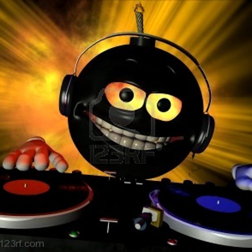 Stream @DJ IAN-J | Listen to QUICK FREEBIE CD HELP YOURSELF playlist ...