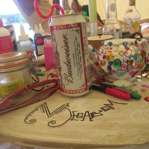 Stream A Table Full of Clutter by SlantedSpecies | Listen online for ...