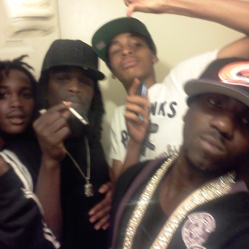 Stream Young thugger tupac back freestyle by Young Thugger AKA 2Bottles ...