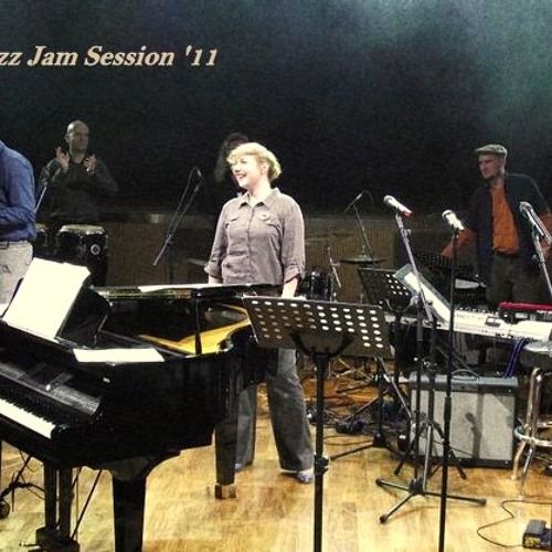 Stream Tamara Djordjevic - Street Life (Cover) by Tamara Djordjevic ...