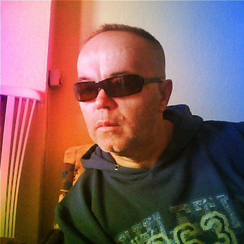 Stream Cane Nikolovski - Pijan idam od grada by nikolacane | Listen ...