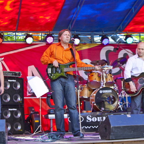 Stream Vana jõululaul by Lauri Viikna | Listen online for free on ...