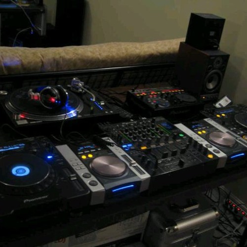 Stream mix sounds by Blacktyga | Listen online for free on SoundCloud