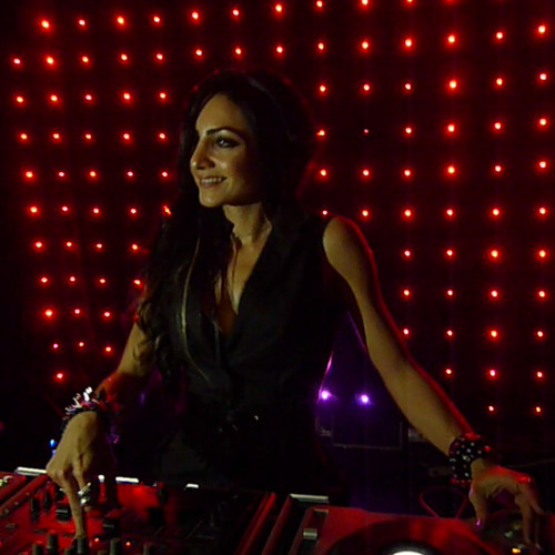 Stream LADY FAITH - LIVE HARDSTYLE MIX by DJ Lady Faith | Listen online ...