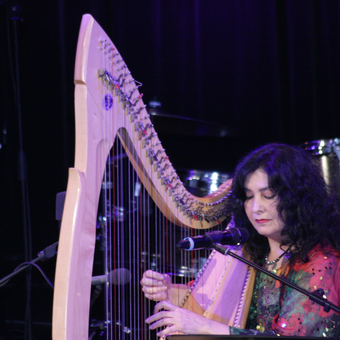 Stream LayeLaye- Tarajaff by Tara Jaff | Listen online for free on ...