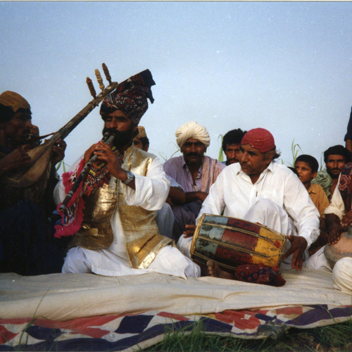 Stream 3- Nusrat Fateh Ali Khan - Ni Main Jogi De Naal by zaradoc ...