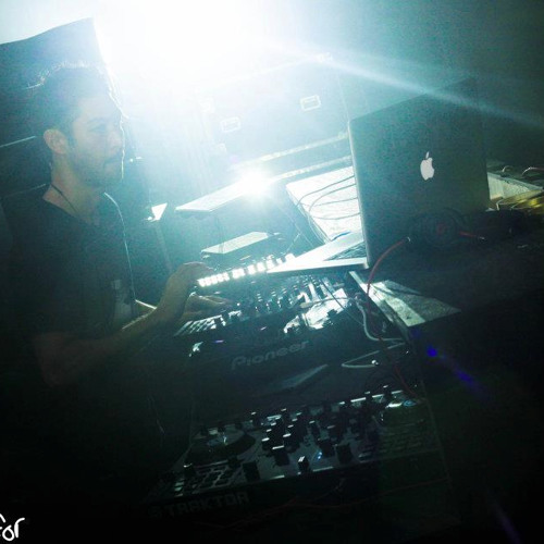 Listen to playlists featuring dBerrie Live @ Cosmic Opera 04/05/12 by ...