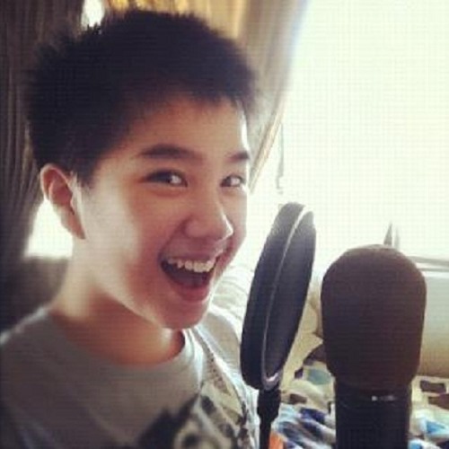 Stream Adam Arceo - Fallin' (Cover) By Alicia Keys by Nikko Arceo | Listen online for free on ...