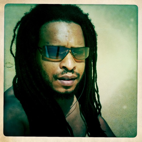 Stream Lisa Marie Singer | Listen to Lisa Marie covers playlist online ...