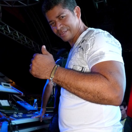 Stream BANDA VITROLA SUCESSO- VEM TI EMBORA DJ.CLAUDINHO by user9675123 ...