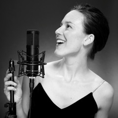 Aniko Toth's Instagram, Twitter & Facebook on IDCrawl