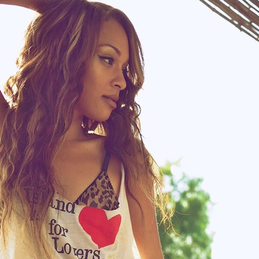 Stream Livvi Franc - I'm Your Puppet (Remix) by archwoodmusic | Listen ...