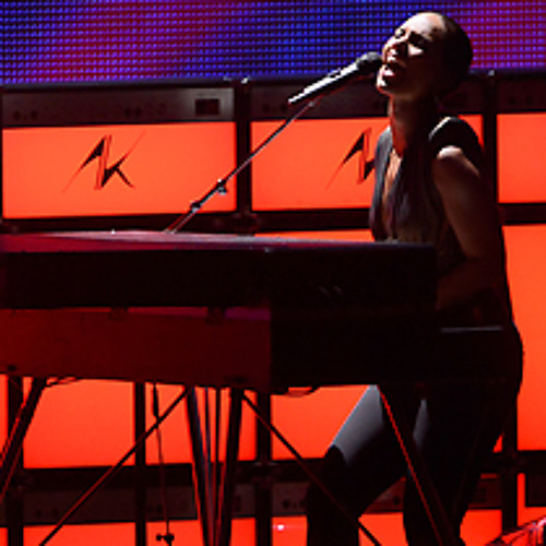 Alicia Keys And Nicki Minaj Girl On Fire