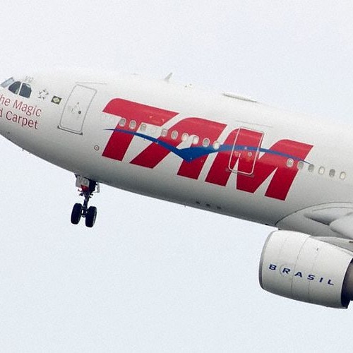 Stream TAM 8078 KJFK (New York) 26/09/2012 - Gear Issue by AERO SPEAK ...