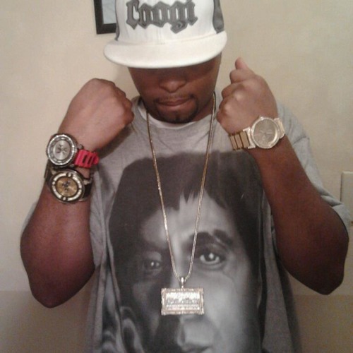 Stream YOUNG MURDA FT. BLIZZ & PHANTOM - CHECK OUT MY SWAGG by ...