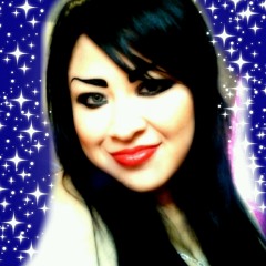 Liz Valenzuela's Instagram, Twitter & Facebook on IDCrawl