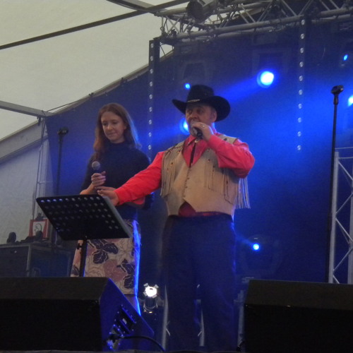 Stream Werner en dochter Lindsay Michiels zingen - JACKSON by Werner ...