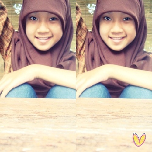 Stream Bukan dia tapi aku~ by Ayu Rizky Steel | Listen online for free ...