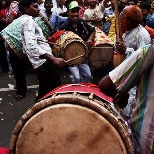 Stream Ishtiaque - Ailo Ailo Ailore by Rezwanul Islam Roddur | Listen ...