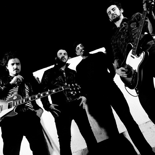 Stream Las Capas de la Distancia (AKA 40) by Cuatro En Un Cuarto ...