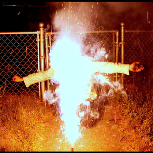 Stream The Anomaly Girl - Julian Tulip's Licorice Remix by mano-destra ...