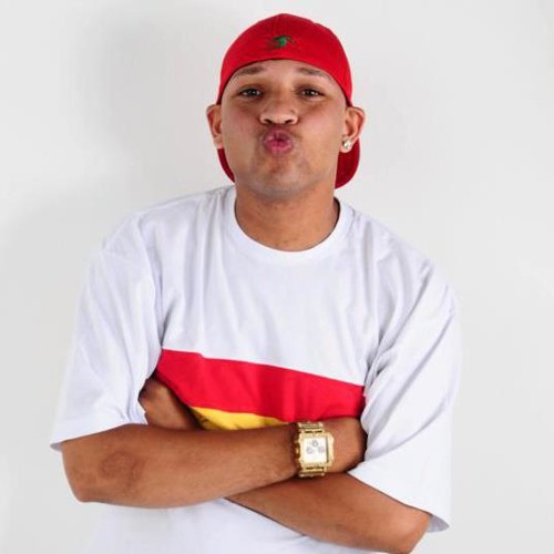 Stream MONTAGEM - NOVINHA SAFADINHA ((( DJ YURI DA CONGONHA ))) by DJ ... Stream MONTAGEM - NOVINHA SAFADINHA ((( DJ YURI DA CONGONHA ))) by DJ ...
