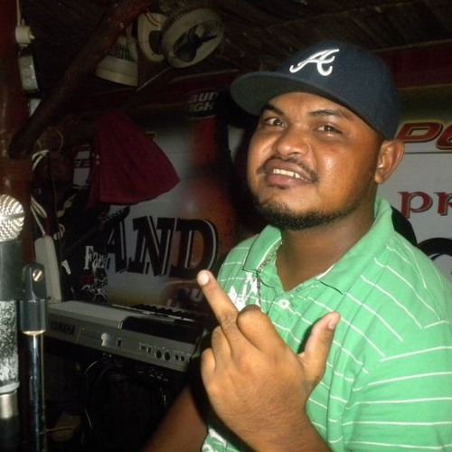 Stream Adidil e Betik er a ReNGUK by Kai Mikel | Listen online for free ...