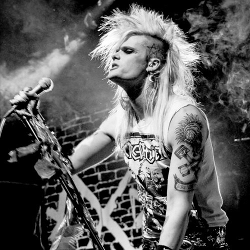 Stream Simon Cruz (Crashdïet) saluda a los lectores de laestadea.com by ...