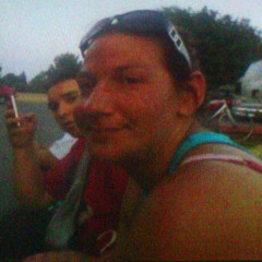 Lisa Knickerbocker's Instagram, Twitter & Facebook on IDCrawl