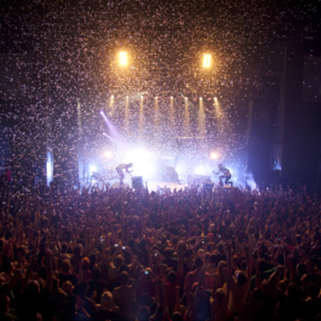 Stream g |-/ | Listen to live playlist online for free on SoundCloud