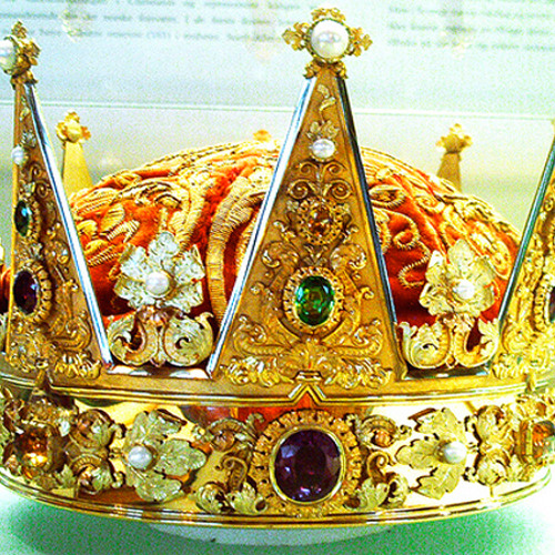 Stream DOUGH CROWN by BROADWAY/ BC | Listen online for free on SoundCloud