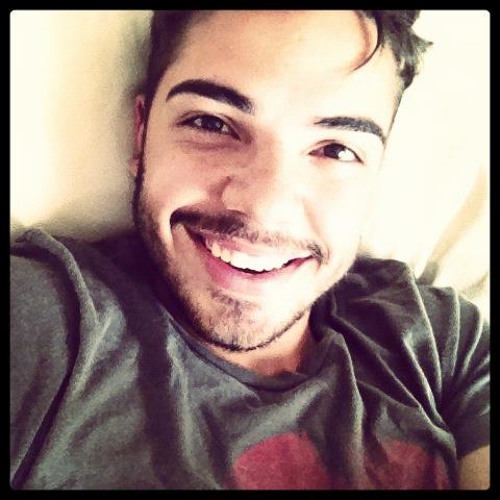 Stream Leandro Rossini - Cansei (feat. Graviola Studio) by graviola studio | Listen online for ...