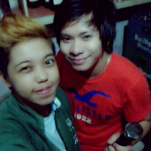 Stream Duet With Dustine ;) at Keypoint restobar by Jho Castro | Listen online for free on ...