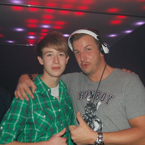 Stream Avicii & Lenny Kravitz feat. Example - Stay awake for Superlove ...