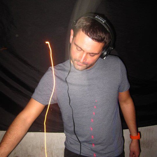 Stream //Reloading-Podcast//-Chapt.142-Guest-GARETH WILD (EarToGround/U ...