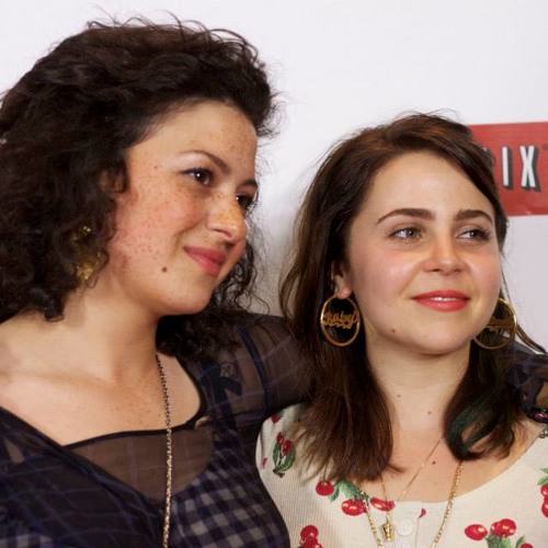 Mae Whitman And Alia Shawkat