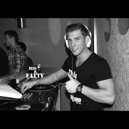 Stream DJ G-DIAMOND - RNB LEGENDS by DJ G-DIAMOND | Listen online for ...