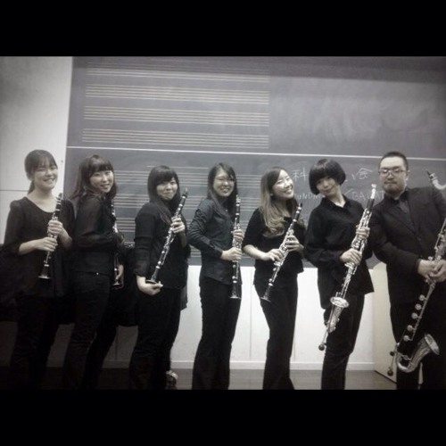 Stream clarinet trio by iuyi | Listen online for free on SoundCloud