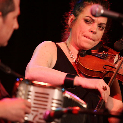 Stream Mick Auley & Winifred Horan - A Daisy In December by ...