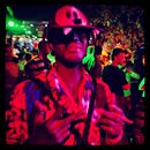 Stream DJ REYZ A.K.A GOOFY DOGG: ZE WARLORD( RUFF RUGGED& RAWHH...DIRT ...