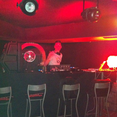 Stream Y-nsistencia - Ruben Cubillas (Original Mix) & DESCARGA GRATUITA ...