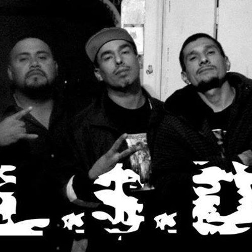 Stream MA$T3RM1ND$ | Listen to strangle hold playlist online for free ...