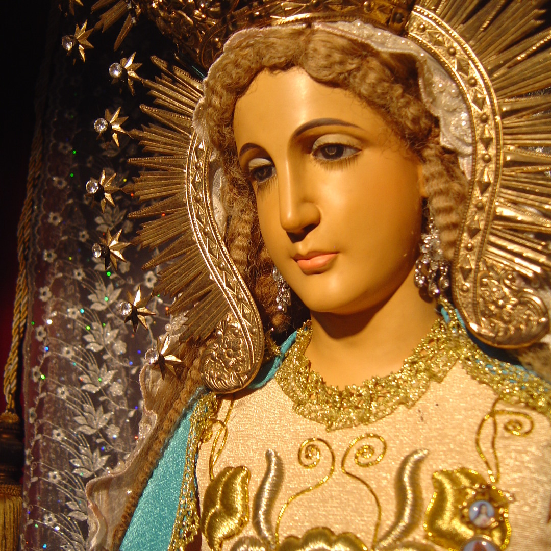 Stream Nasa Kanan Mo ang Reyna by robbyandharry | Listen online for ...