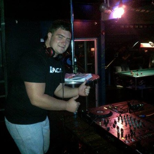 Stream DJ-ZEE MIX by DJ-Zee KoHne | Listen online for free on SoundCloud