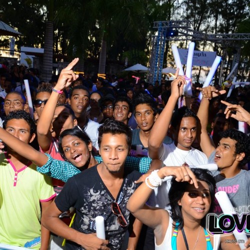 Stream Dj Son - Madness Mixtape by Jason Virginie (Llyro) | Listen ...