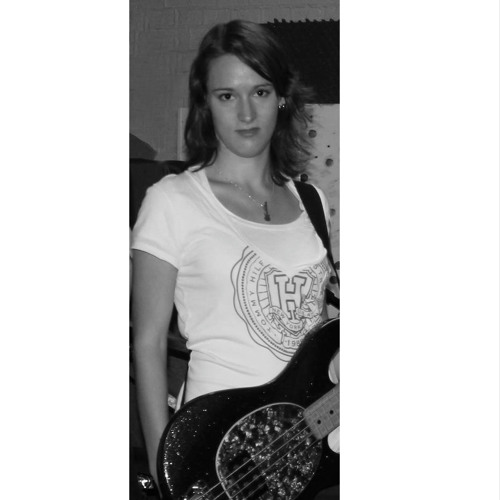 Stream Sequenced Chaos - Instant Lobotomy.mp3 by Sjanneke Eggermont ...